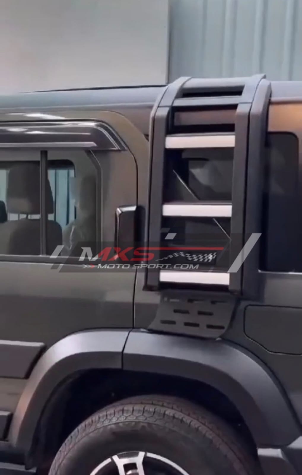 Skip to product information